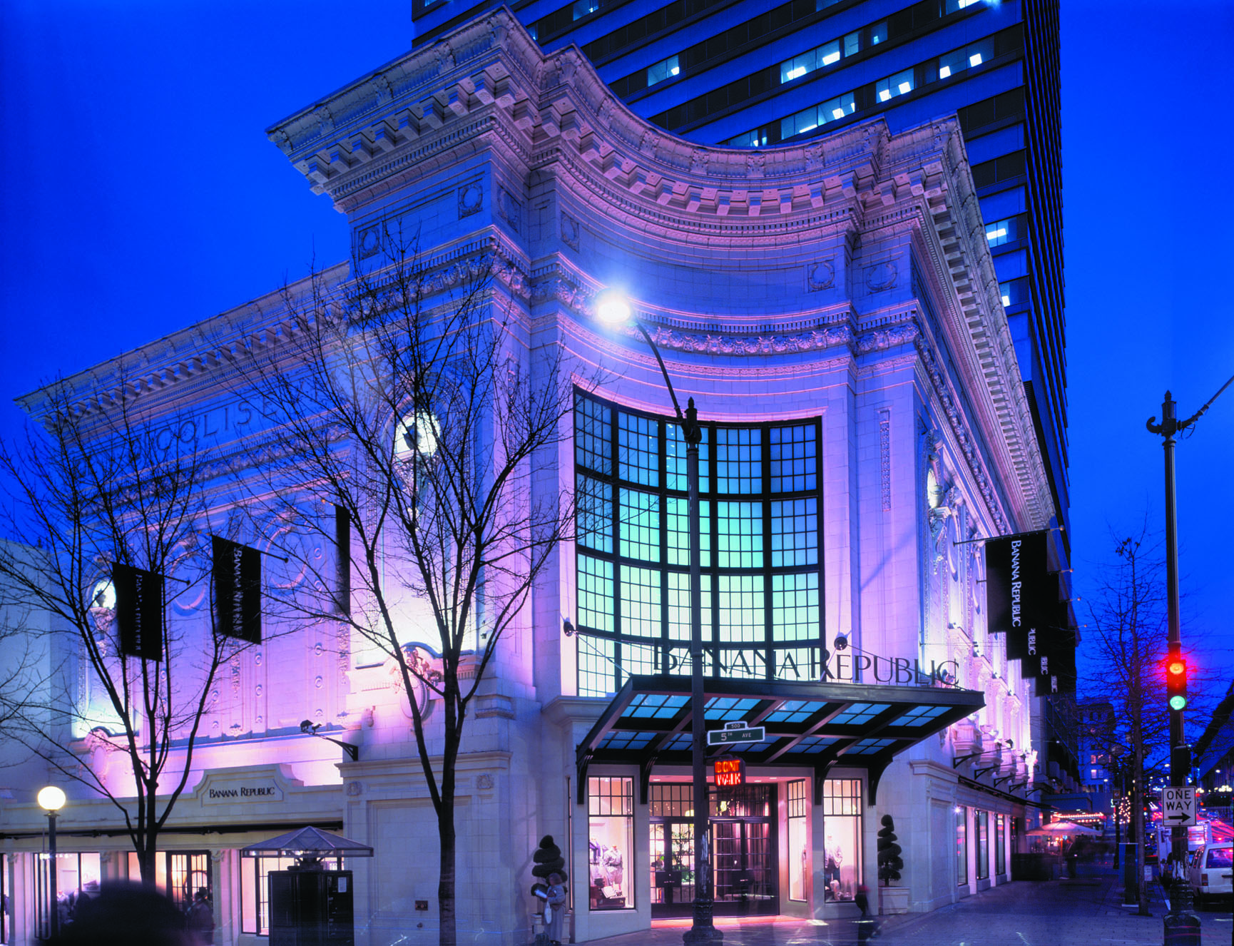 Coliseum Theater - Rafn