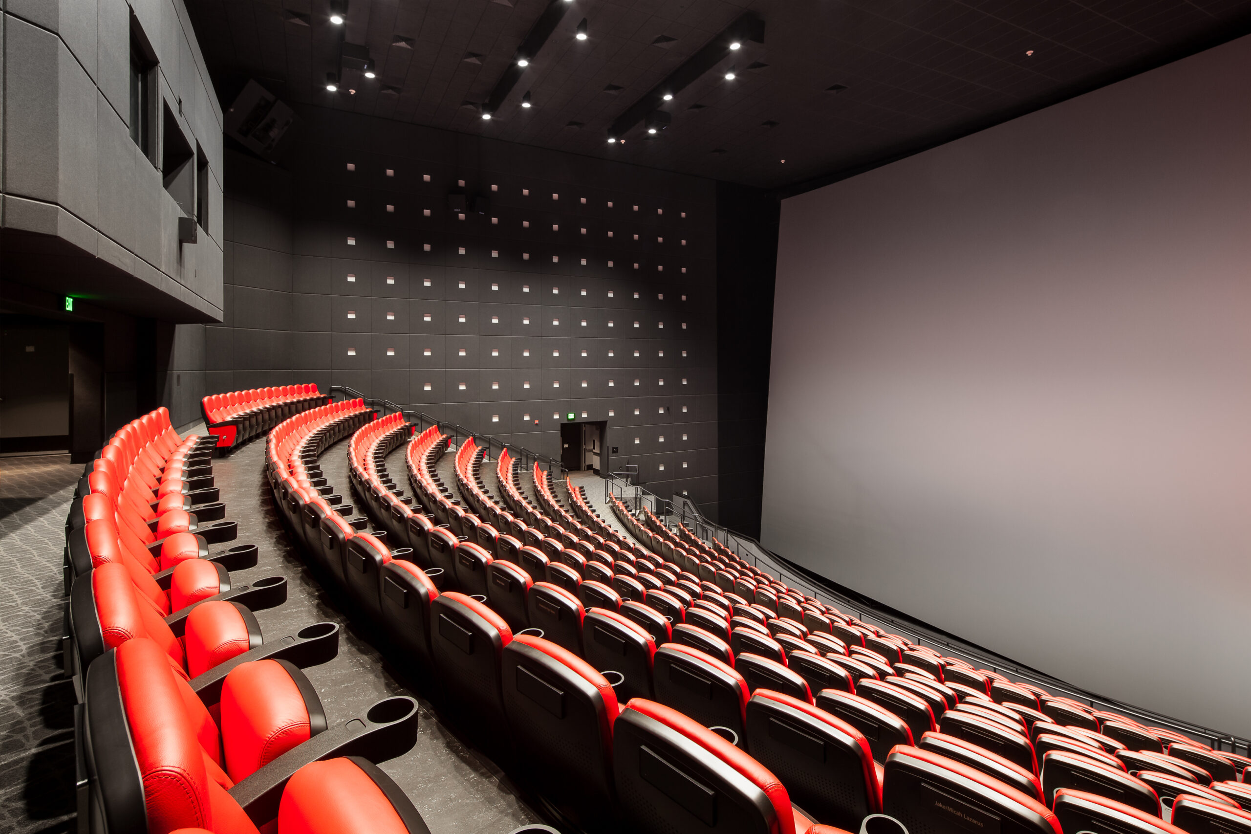 Boeing IMAX Theater - Rafn