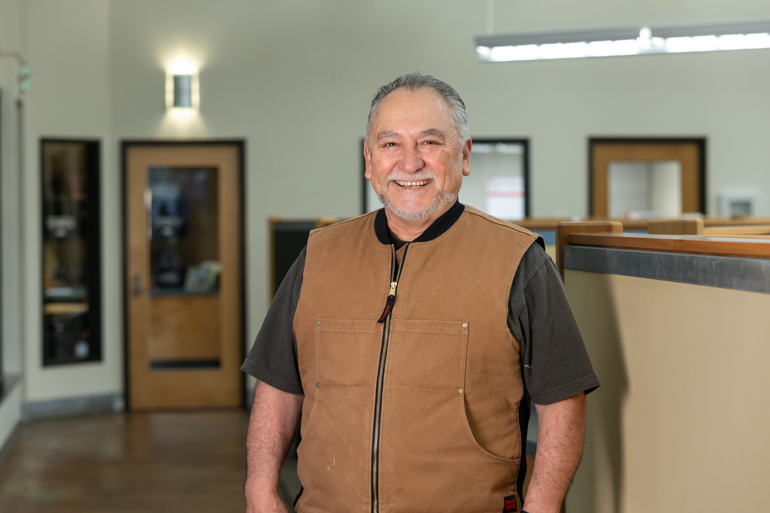 Roy Hernandez - Rafn